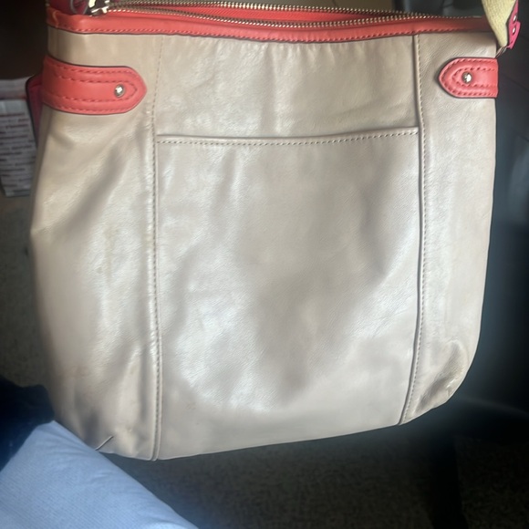 Coach | Bags | Coach Daisy Spectator Beige Salmon Pink Leather File ...